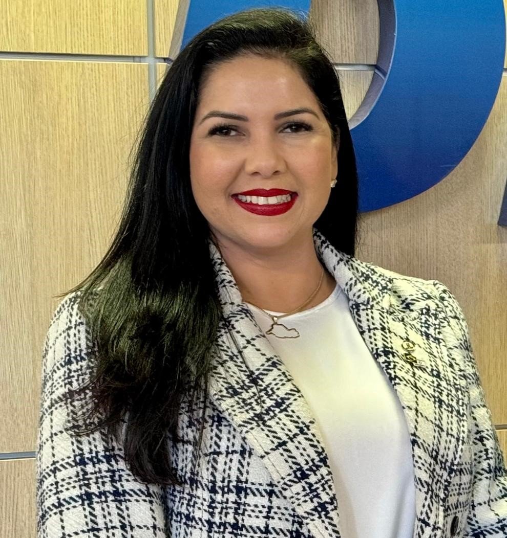 Cristiane Lopes anuncia 180 milhões para iniciar a pavimentação da BR-319